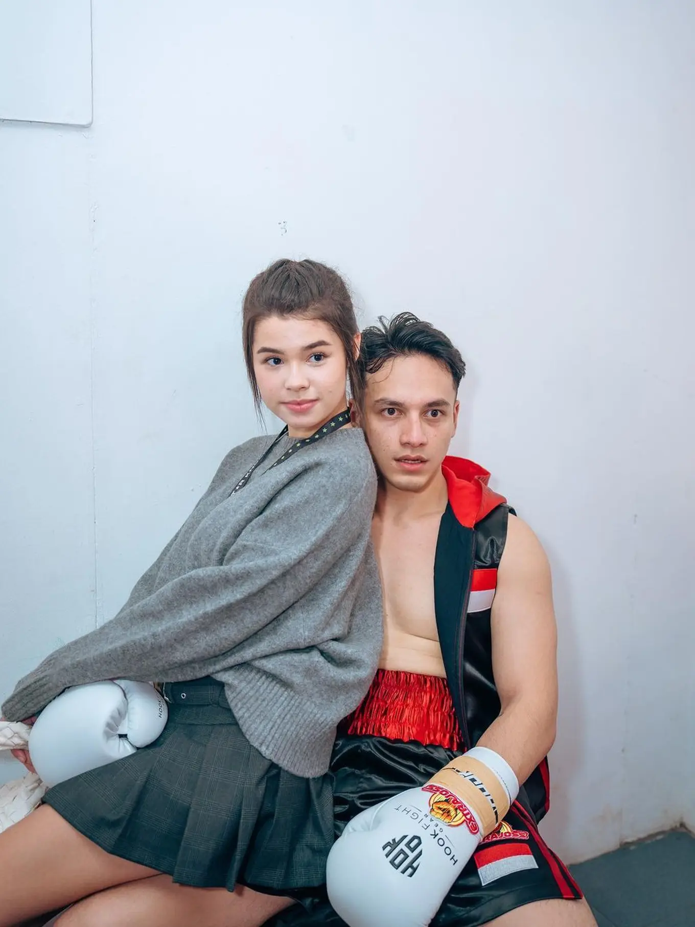 Cara Maria Theodore Dukung Jefri Nichol Tinju Lawan El Rumi, Bak Adegan ...