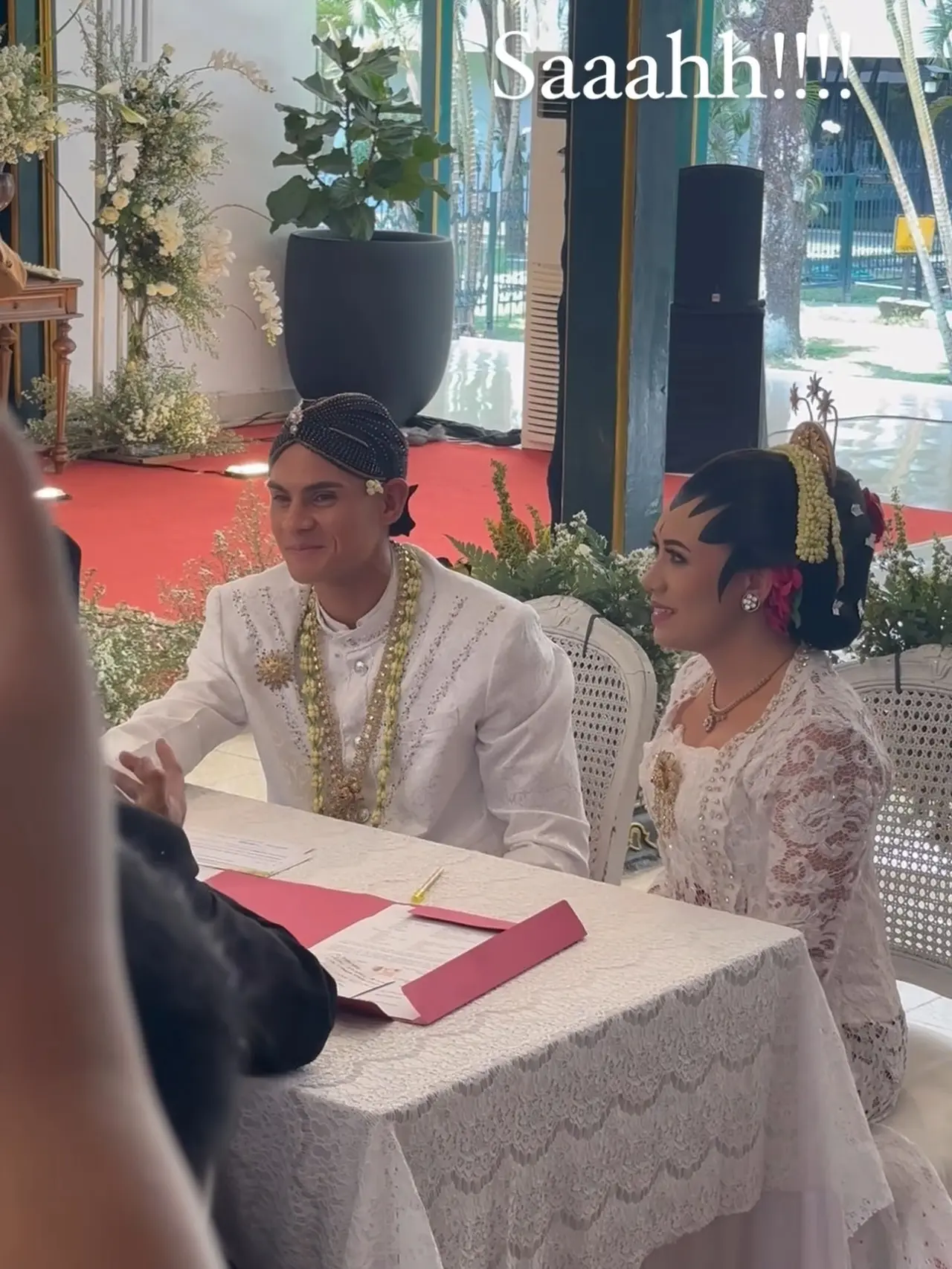 8 Potret Pernikahan Amanda Gonzales dan Christian Rontini, Sosok Suami ...