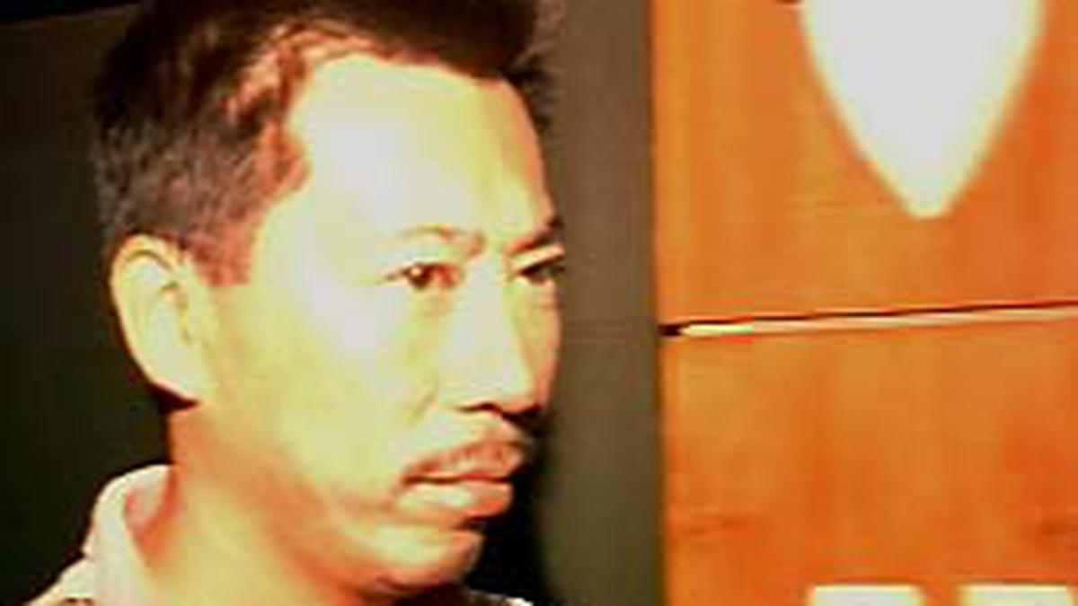 Ibu dan Dua Adik Gunawan Diperiksa