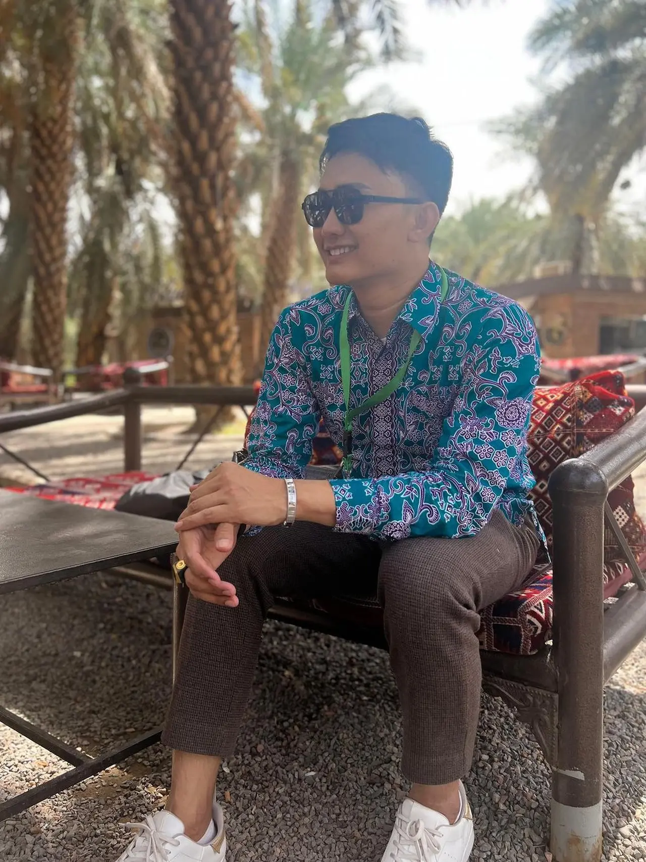 7 Potret Terbaru Boby Tince Kini Hijrah, Dulu Dikenal Tampil Sebagai ...