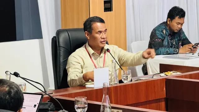 Mentan Amran Paparkan Strategi Mencapai Swasembada Pangan di Retreat Kabinet Merah Putih ...