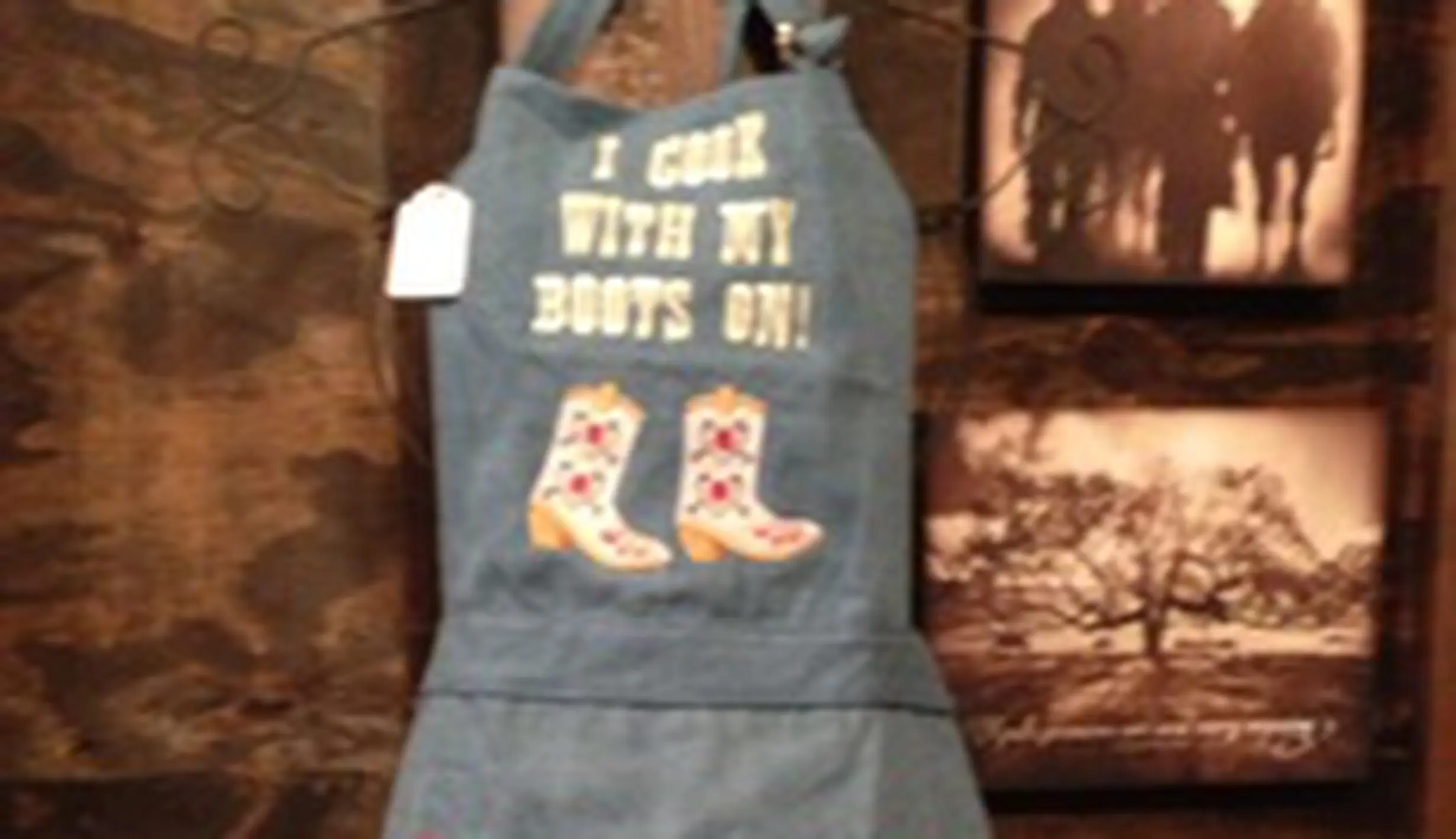 8 Apron Unik Untuk Super Mom - Photo Fimela.com