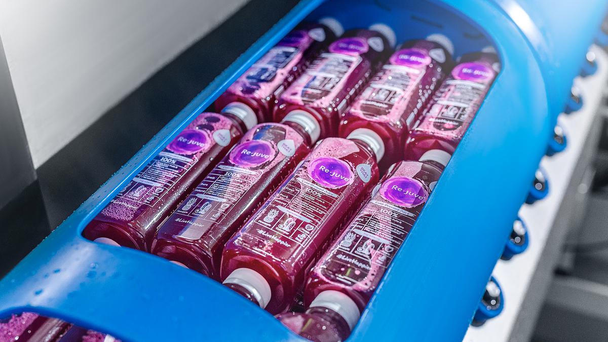 Melihat Fasilitas True Cold-Pressed Facility Re.juve Pertama dan ...