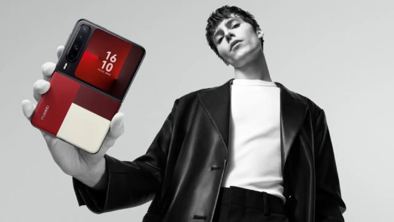 Huawei Pura X: HP Layar Lipat dengan Desain Unik ke Samping, Berapa ...