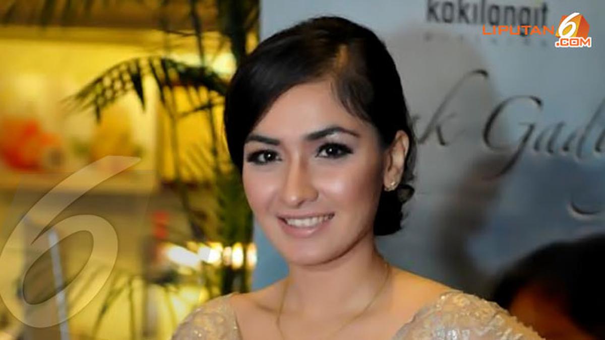 Main Film `retak Gading` Chelsy Liven Ketagihan Showbiz