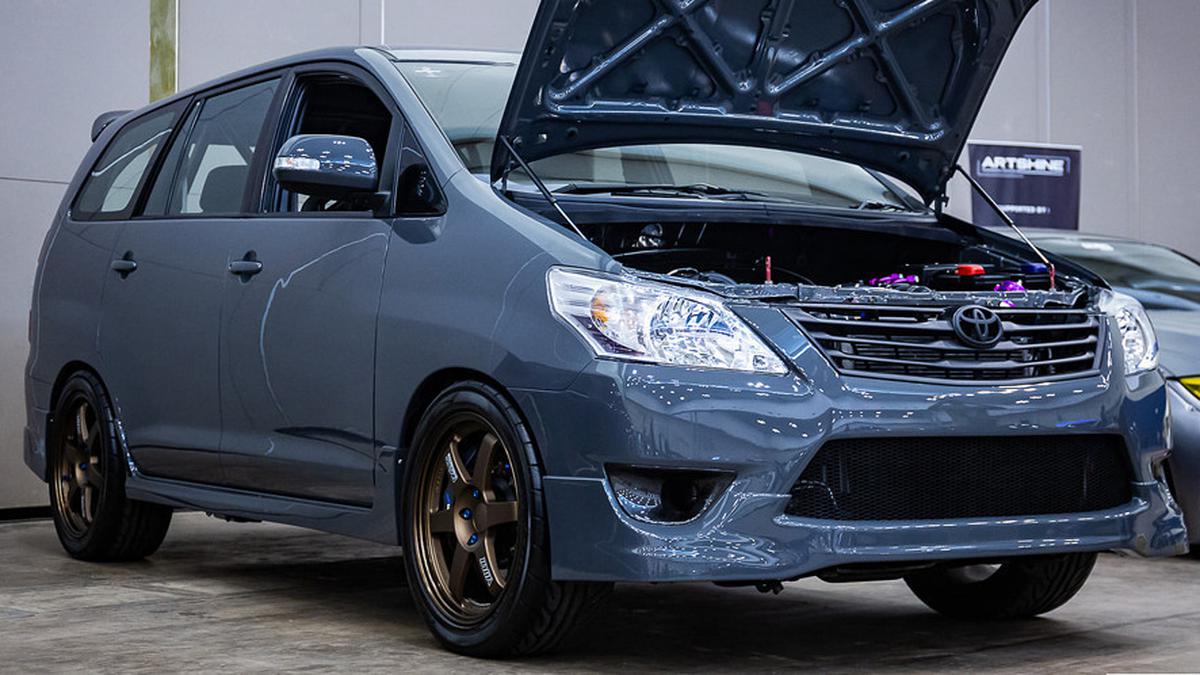 Modifikasi Edan, Toyota Innova Dijejali Mesin dari Toyota Supra ...