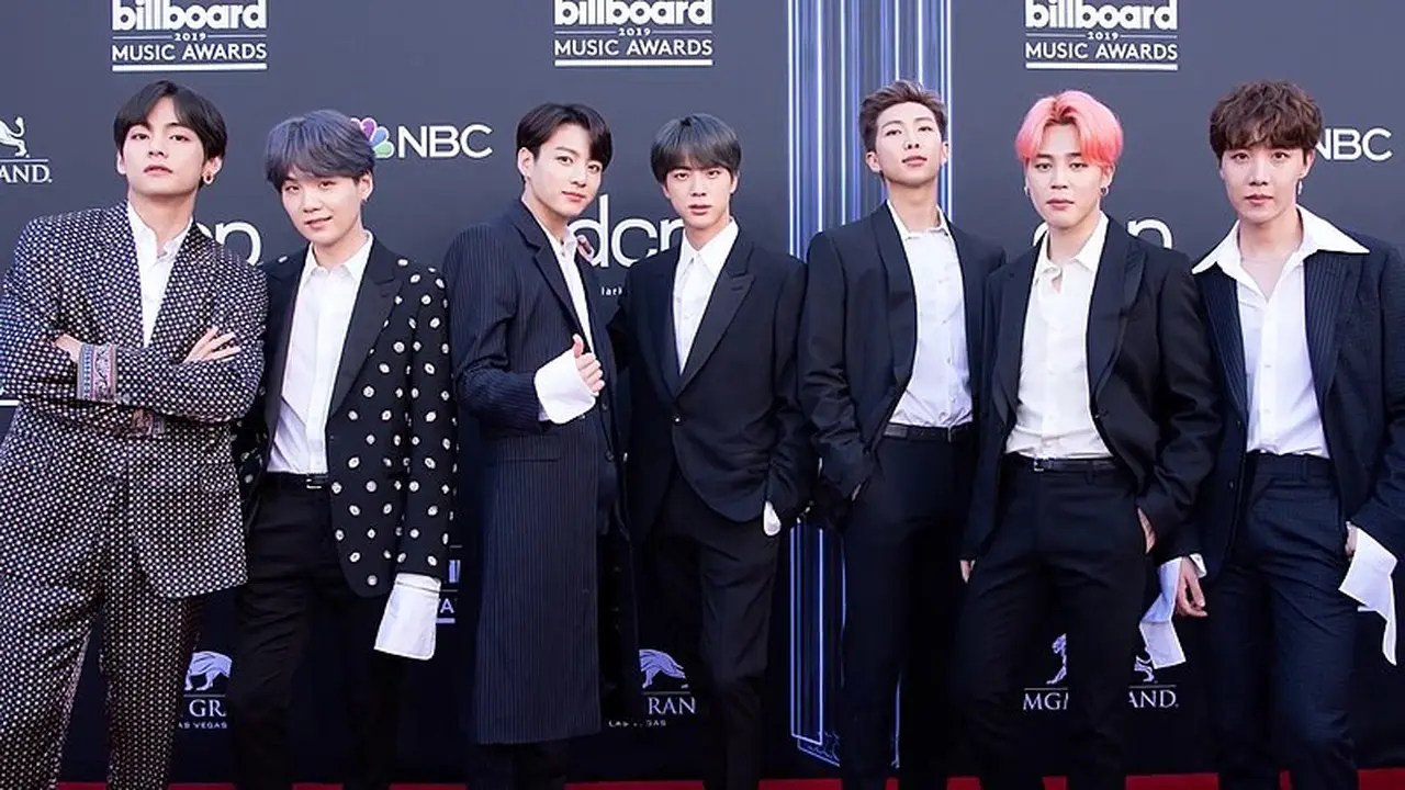 7 Biodata Member BTS dan Fakta Menariknya, Army Wajib Tahu - Hot ...