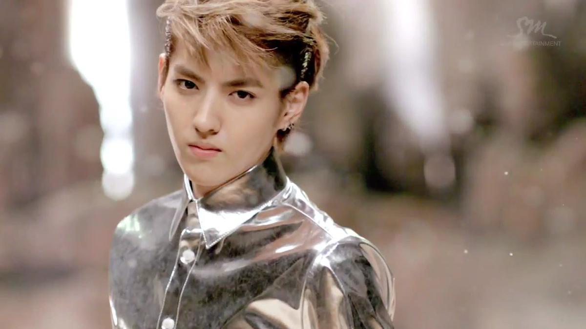 Kontrak Bermasalah, Kris EXO Gugat SM Entertainment - ShowBiz Liputan6.com