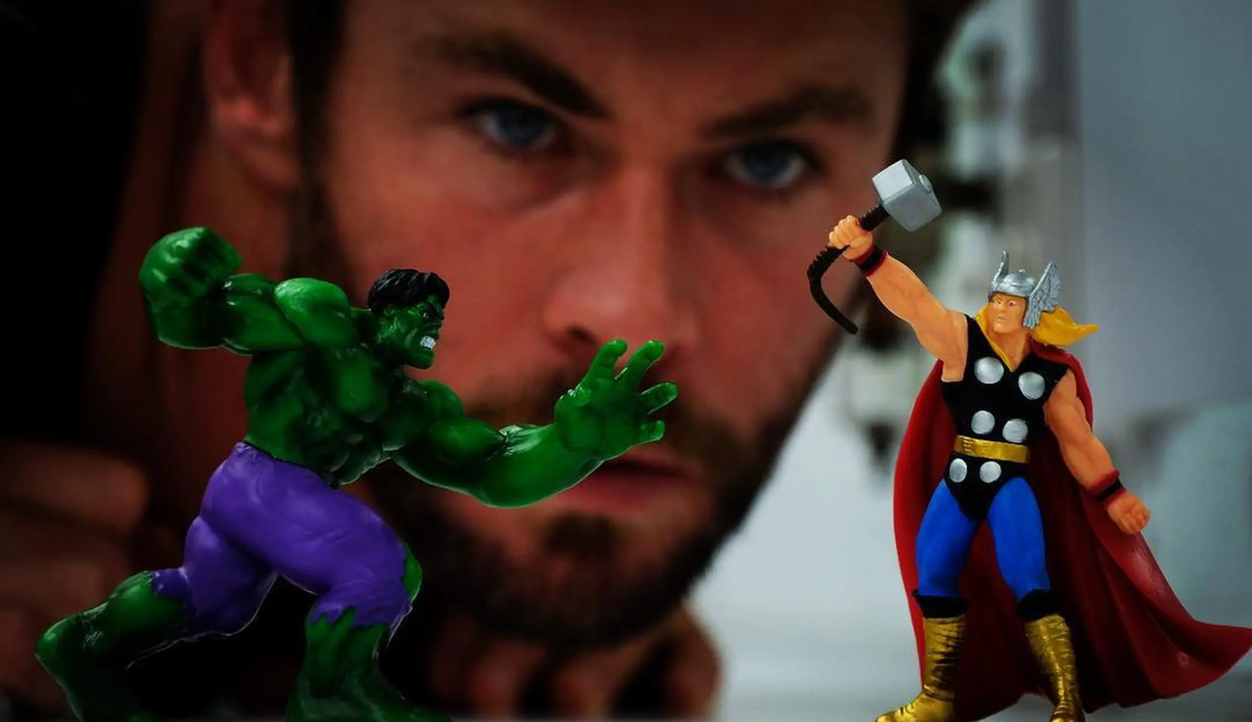 8 Potret Chris Hemsworth, Pemeran Thor yang Sayang Keluarga - Photo ...