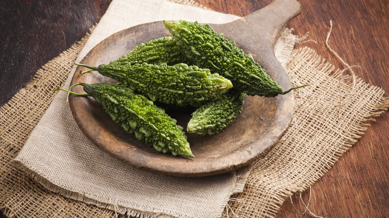 5 Manfaat Jus Pare untuk Kesehatan dan Resepnya Agar Tidak Pahit