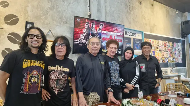 5 Lagu Terbaik God Bless Sepanjang Masa: Dari Rumah Kita Hingga Soundtrack Film - ShowBiz ...