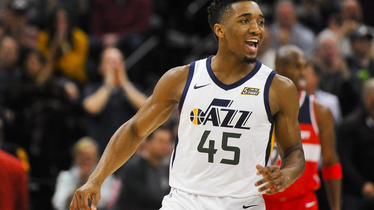 NBA: Donovan Mitchell Bidik Rekor Karl Malone - NBA Bola.com