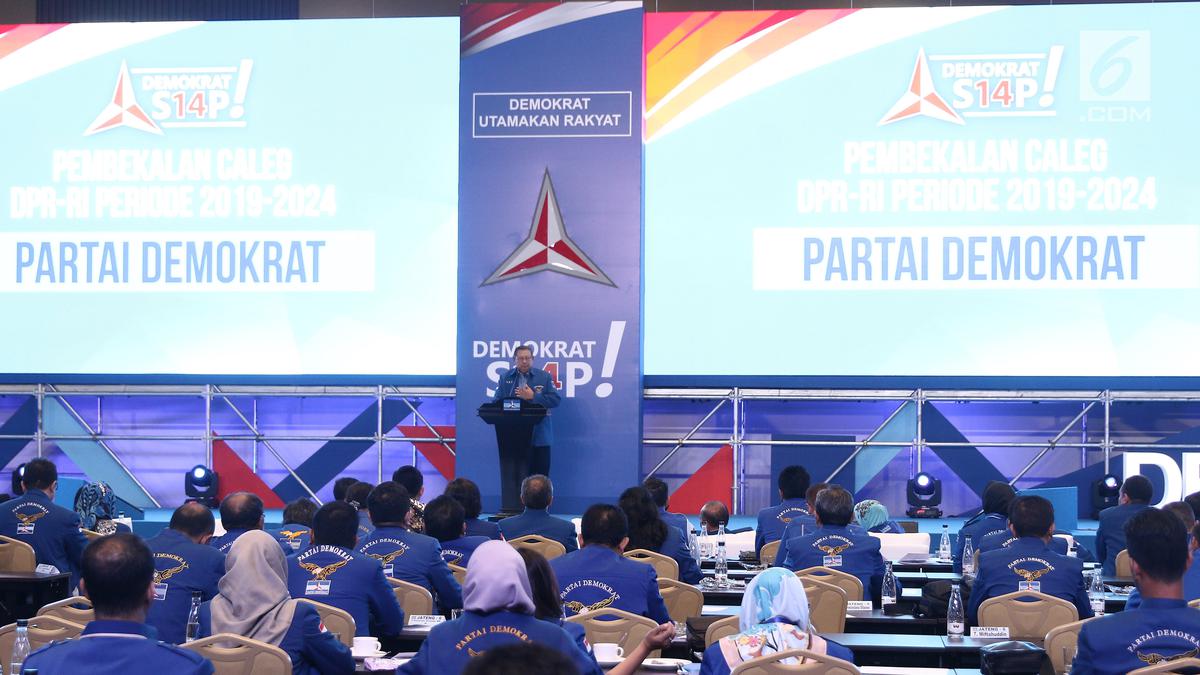 FOTO: Penutupan Pembekalan Caleg DPR Partai Demokrat - Foto Liputan6.com