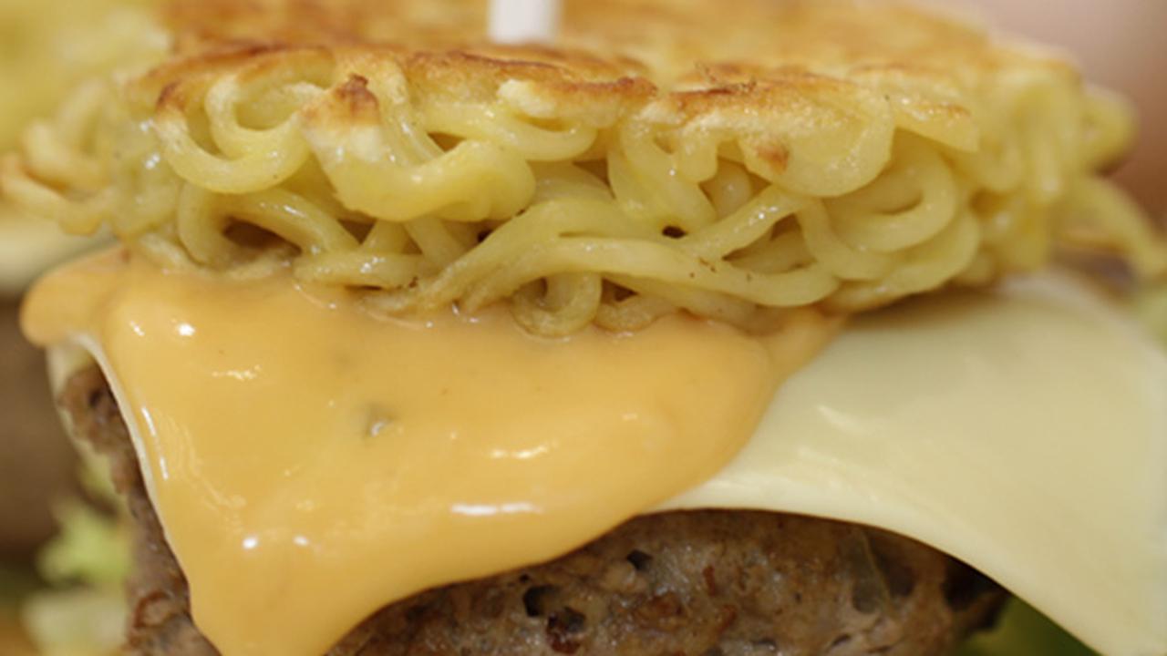 Tutorial Kuliner: Mini Mie Burger