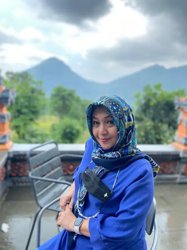 Profil Dina Mariana, Penyanyi Senior Meninggal Dunia di Usia 59 Tahun - Regional Liputan6.com