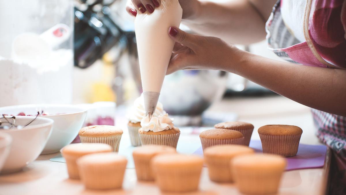 Rekomendasi Tart dan Cupcake Cantik di Lumajang untuk Meriahkan Ulang ...