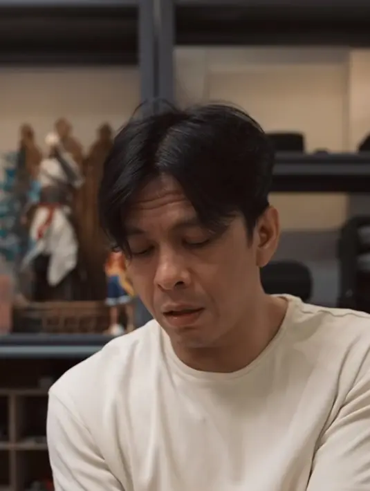 Potret Ariel NOAH Pamer Gaya Rambut Baru, Kerutan Wajah Jadi Sorotan ...