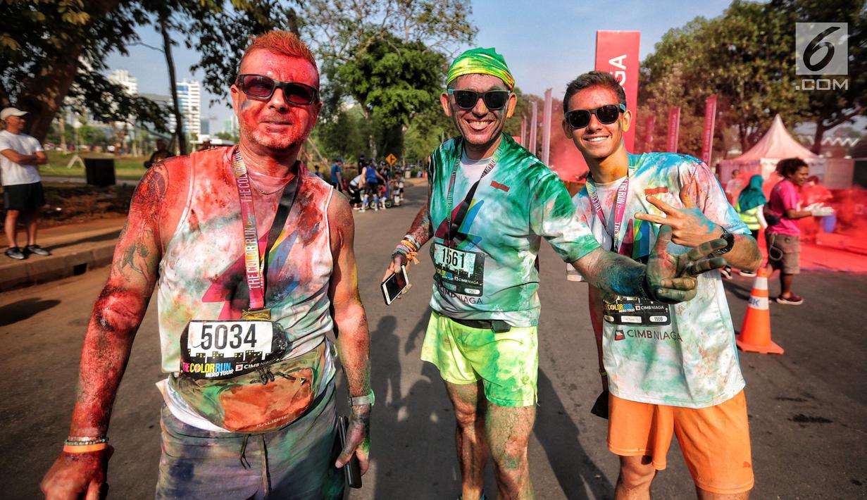 FOTO: 13 Ribu Peserta The Color Run Warnai Jakarta - Foto Liputan6.com
