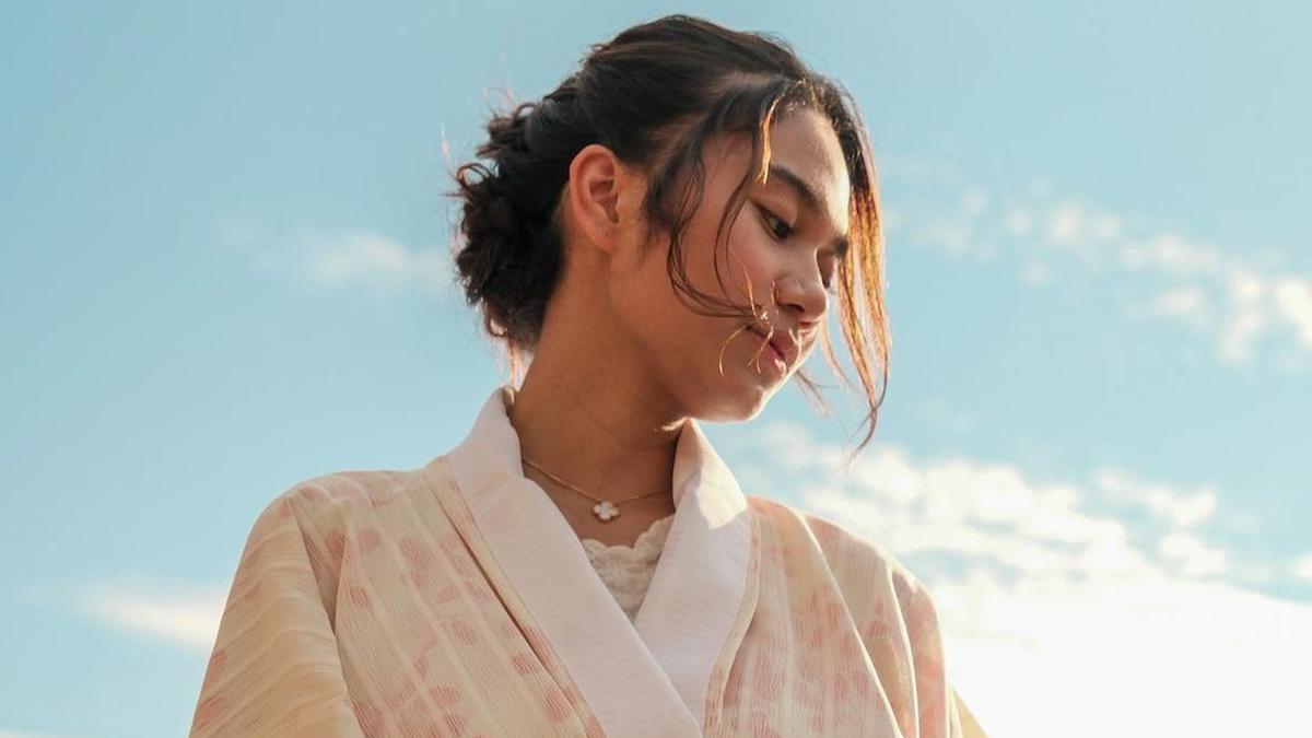 Potret Cantiknya Azizah Salsha Pakai Kimono, Pratama Arhan Tak Absen ...