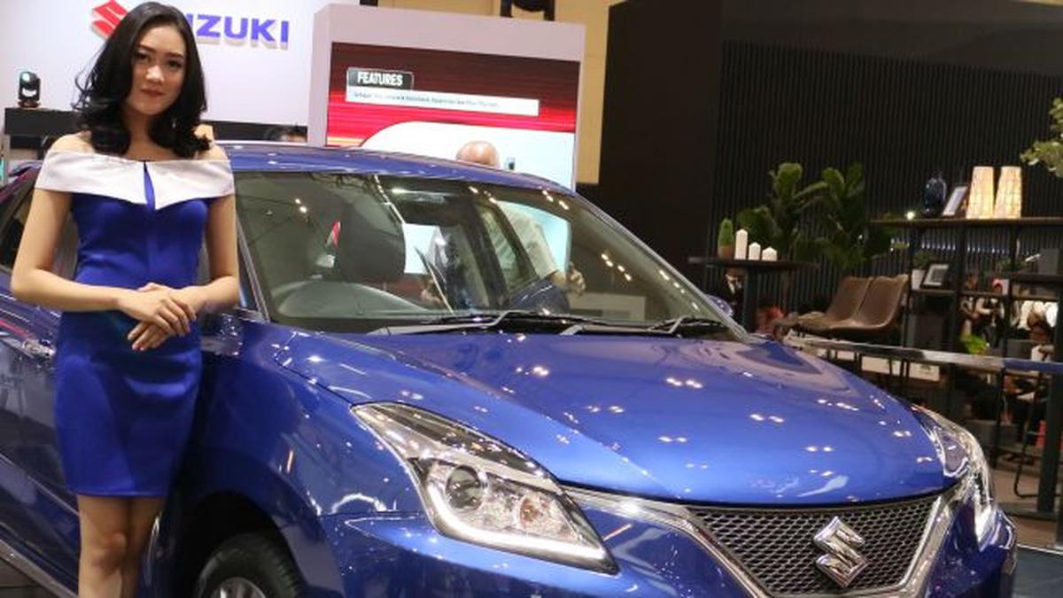 VIDEO: Goyang Centil SPG Suzuki di GIIAS 2017 - Otomotif Liputan6.com