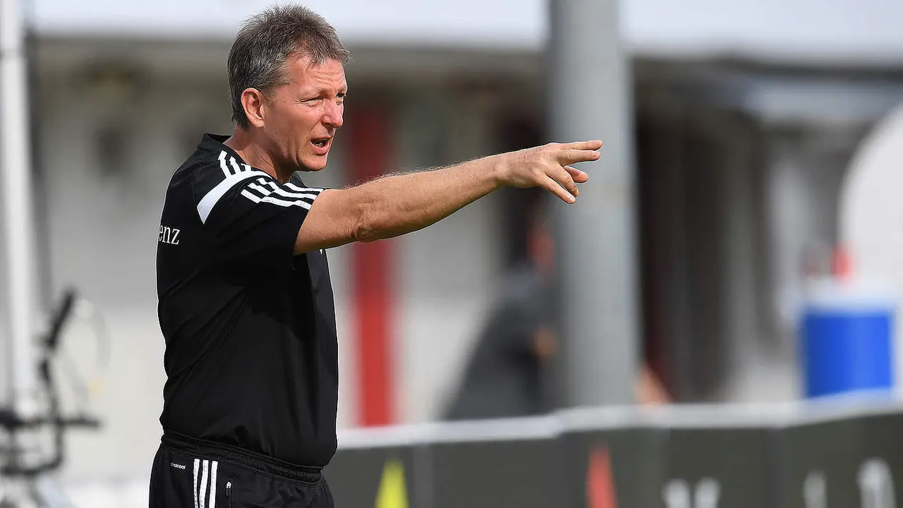 Mengenal Frank Wormuth, Konsultan Timnas Indonesia U-17: Bisa Bikin Tim ...