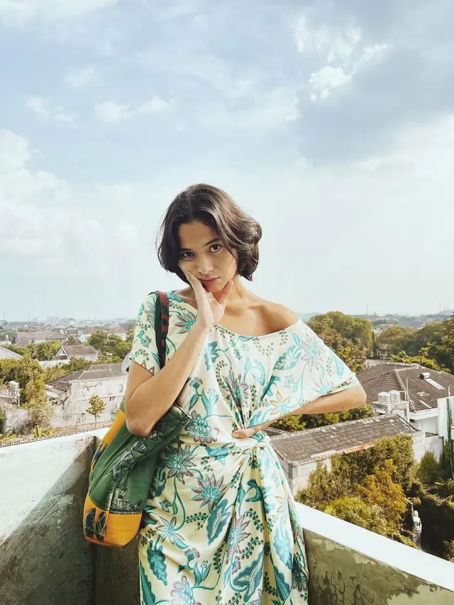 8 Inspirasi Tampil Segar dengan Potongan Rambut Bob dari Para Artis, Ada Fuji, Najwa Shihab ...