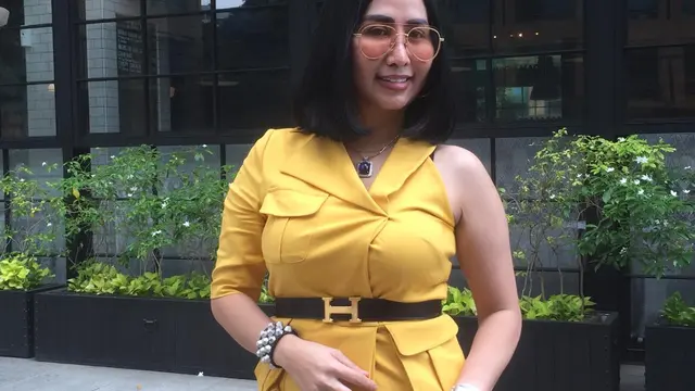 Rumah Tangga Tak Harmonis, Ratna Dila Gugat Cerai Suami - ShowBiz Liputan6.com