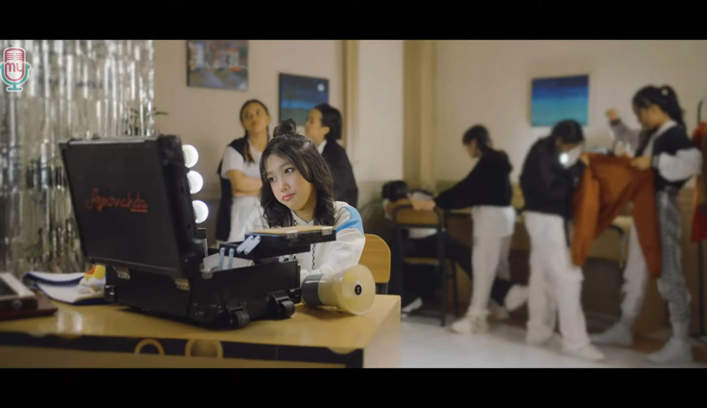 6 Potret Jenaka, Anak Tora Sudiro yang Debut Jadi Penyanyi Lewat Peace ...