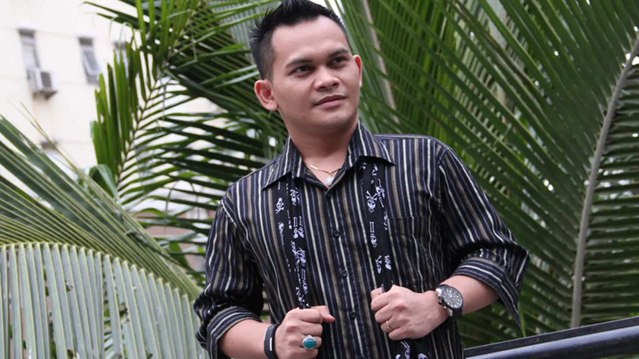 Meramal Peristiwa di 2021, Mbah Mijan: Artis Banyak Terjerat Narkoba ...