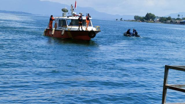 20 Kapal Patroli Siaga di Perairan Danau Toba Pengamanan Ajang F1 Powerboat - Regional Liputan6.com