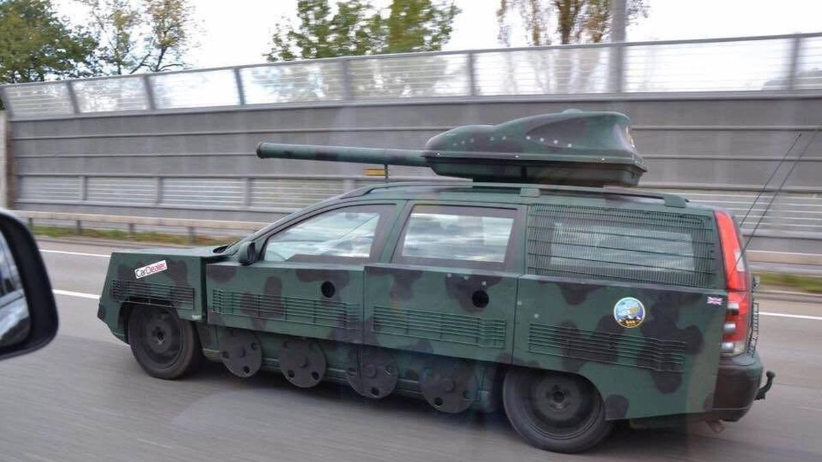 Secara Harfiah, Volvo Ini Sekuat Tank - Otomotif Liputan6.com