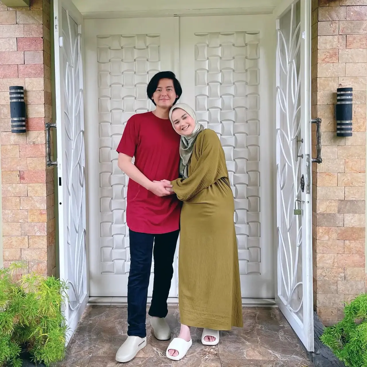 Hampir Mundur Tak Dapat Restu, Potret Keharmonisan Rumah Tangga Roger ...