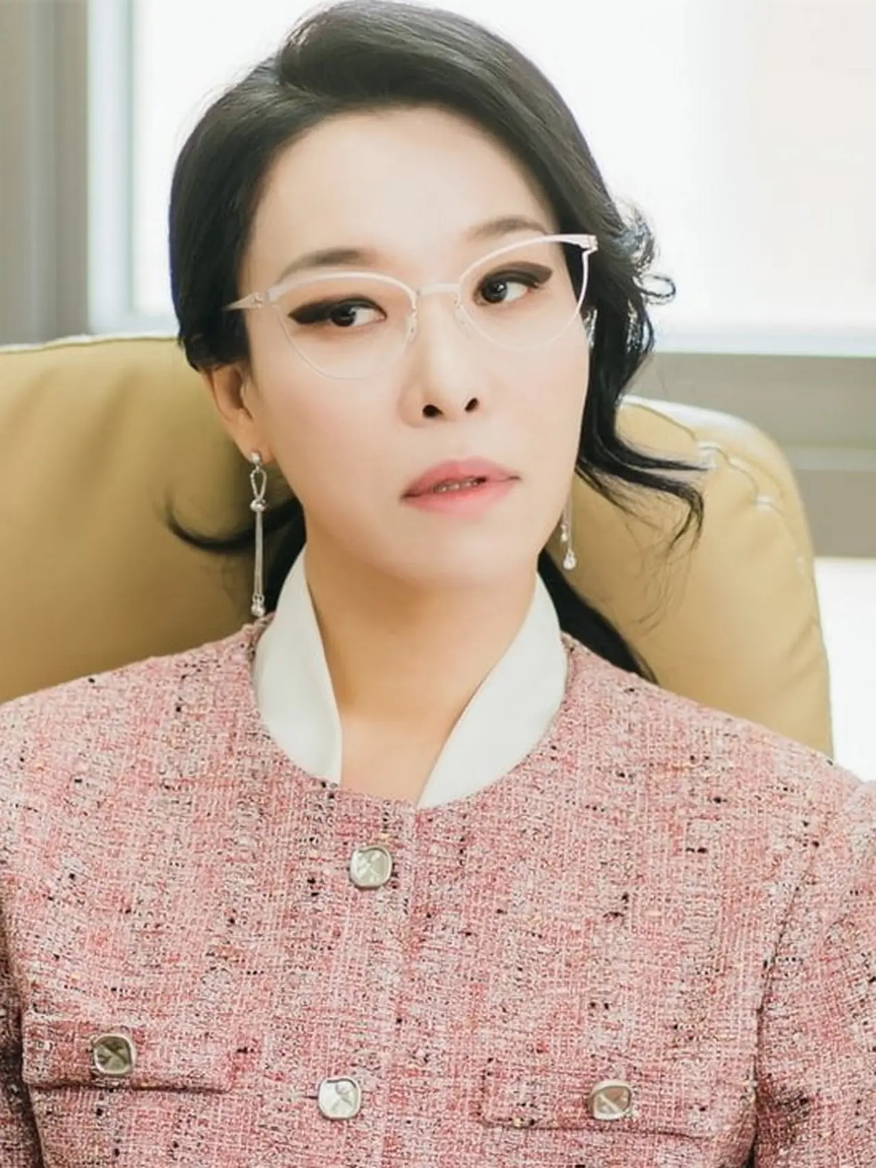 6 Peran Cha Chung Hwa di Drakor Kondang yang Beraneka Rupa, dari Ahjumma Tukang Gosip hingga ...