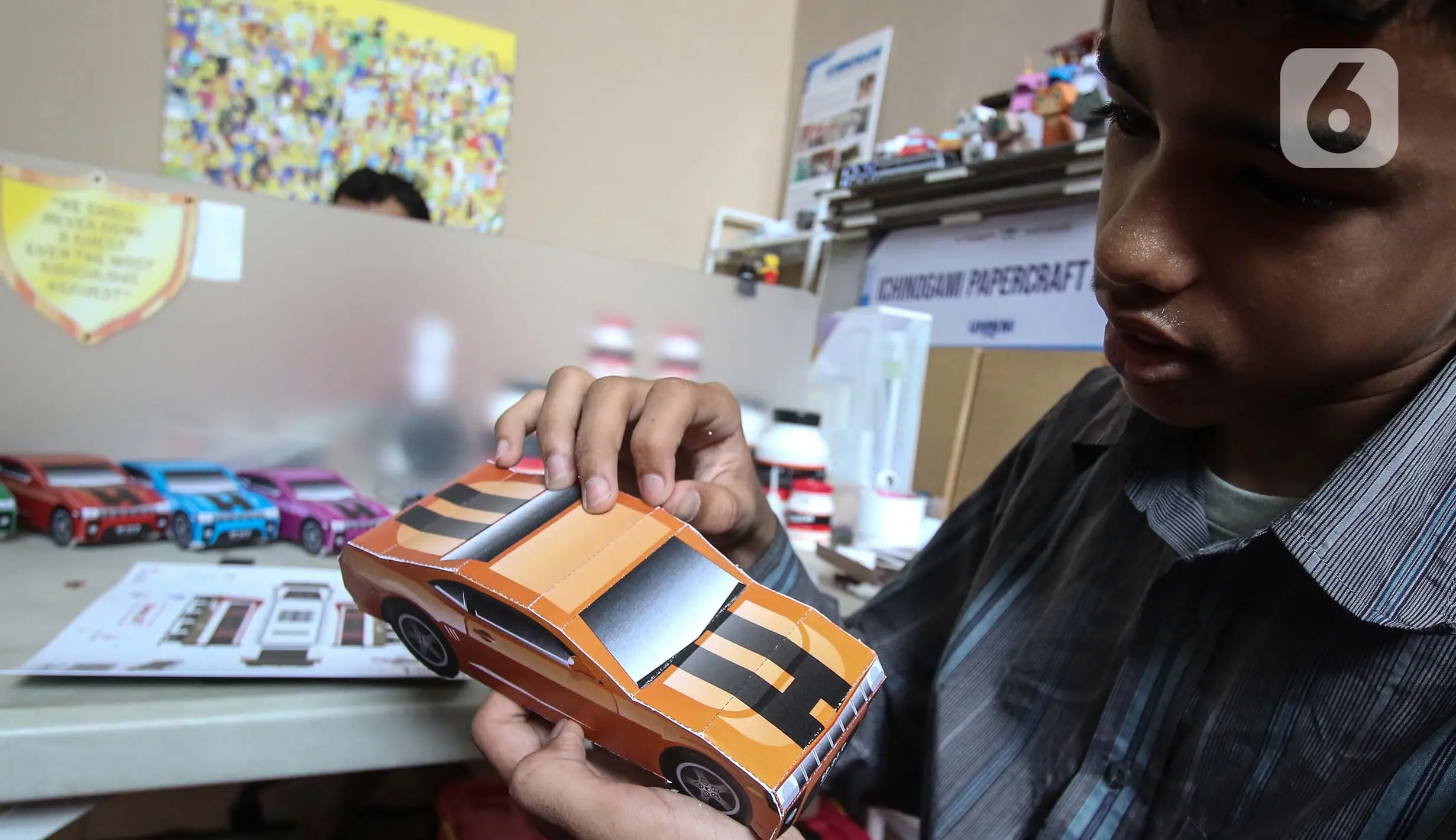 Bisnis Rancang Bangun Model Kertas Mulai Tumbuh - Foto Liputan6.com