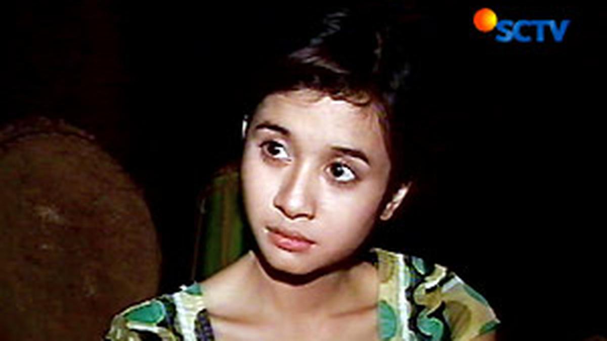 Ananda Mikola-Bella Bubar