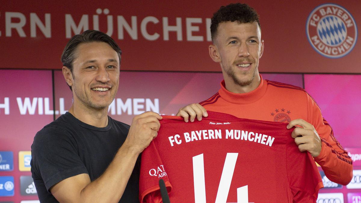 FOTO: Bayern Munchen Resmi Perkenalkan Ivan Perisic dari Inter Milan ...