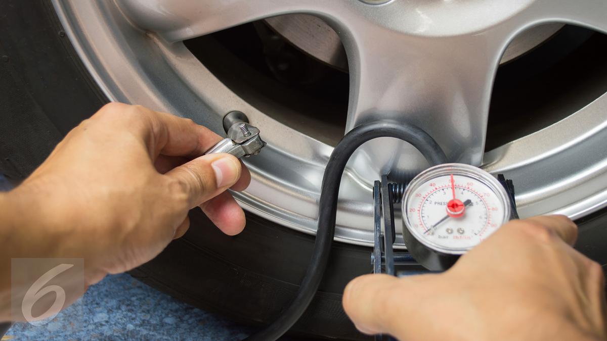 Cegah Kempes di Jalan, Begini Cara Mengetahui Tekanan Angin Ban ...
