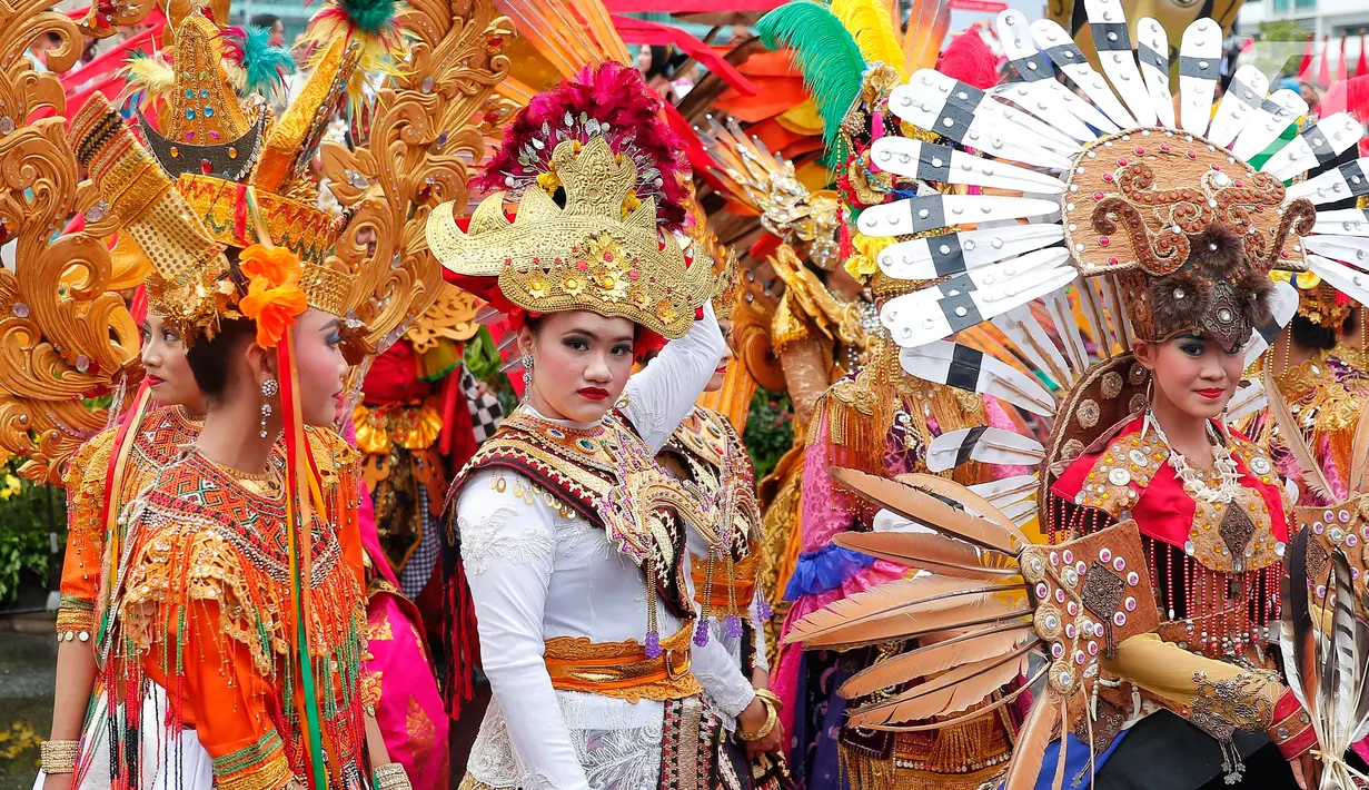 Kemeriahan Parade Kick Off Kekuatan Indonesia ASEAN 2023 - Foto ...