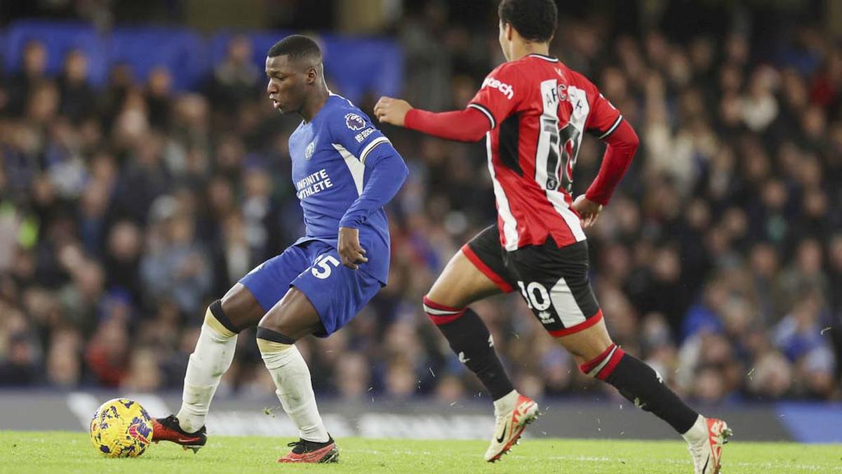 Liga Inggris: Moises Caicedo Sebut Cara Melatih Enzo Maresca Mirip di ...