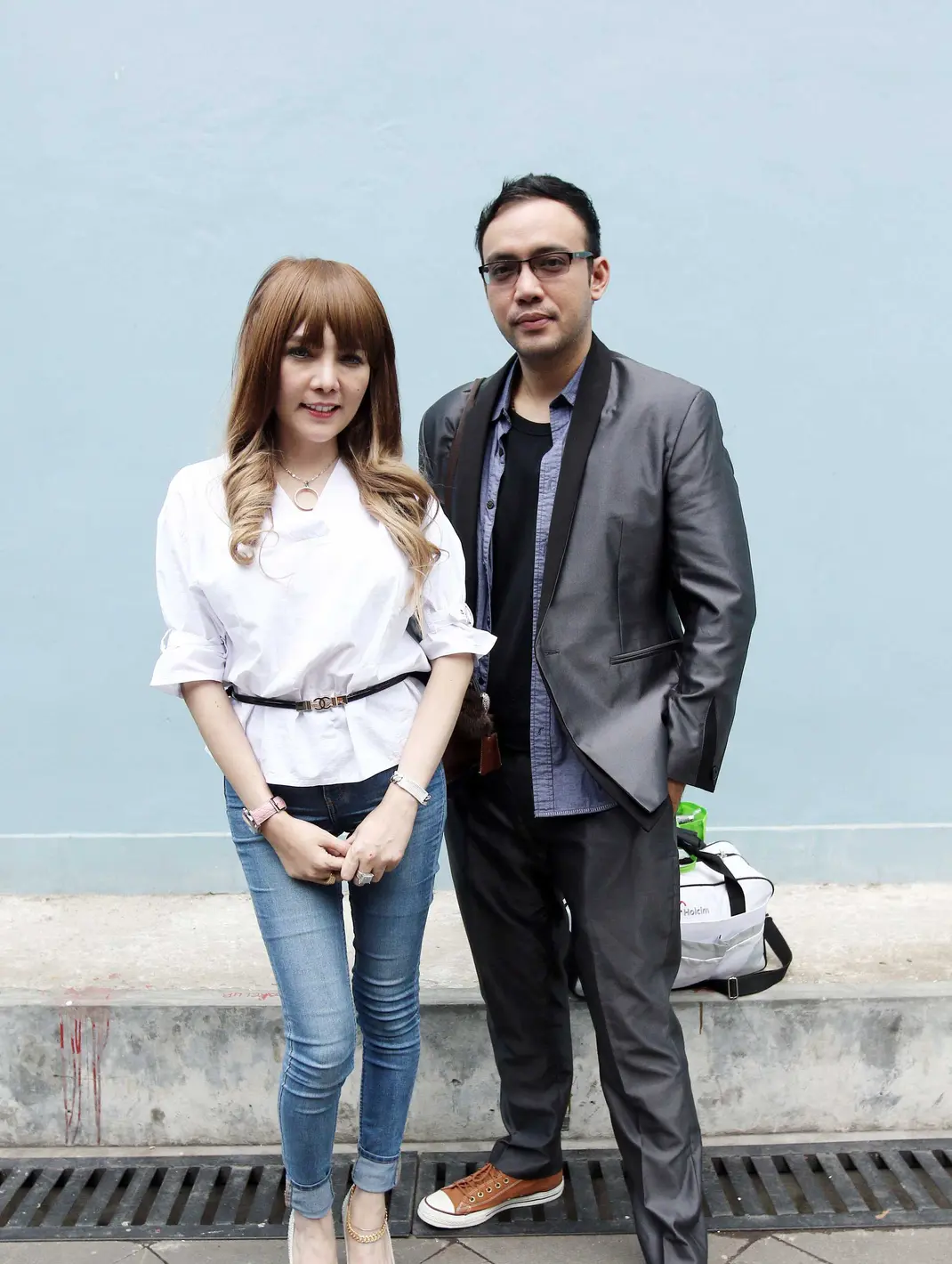 Sandy Tumiwa Belum Dapat Restu Ibu Menikah dengan Shinta Bebi