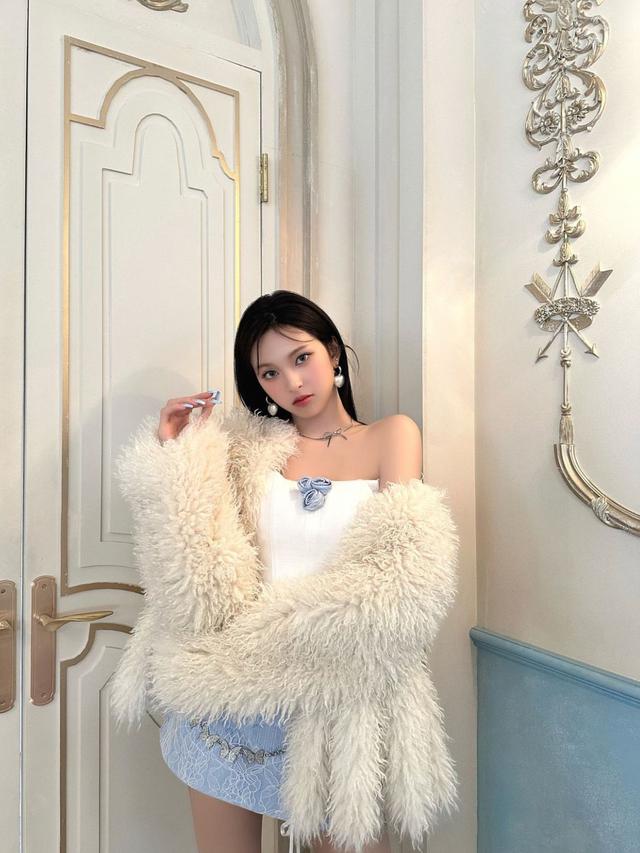 Sukses di Usia 13 Tahun, Ini 7 Pesona Memukau Chiquita BABYMONSTER