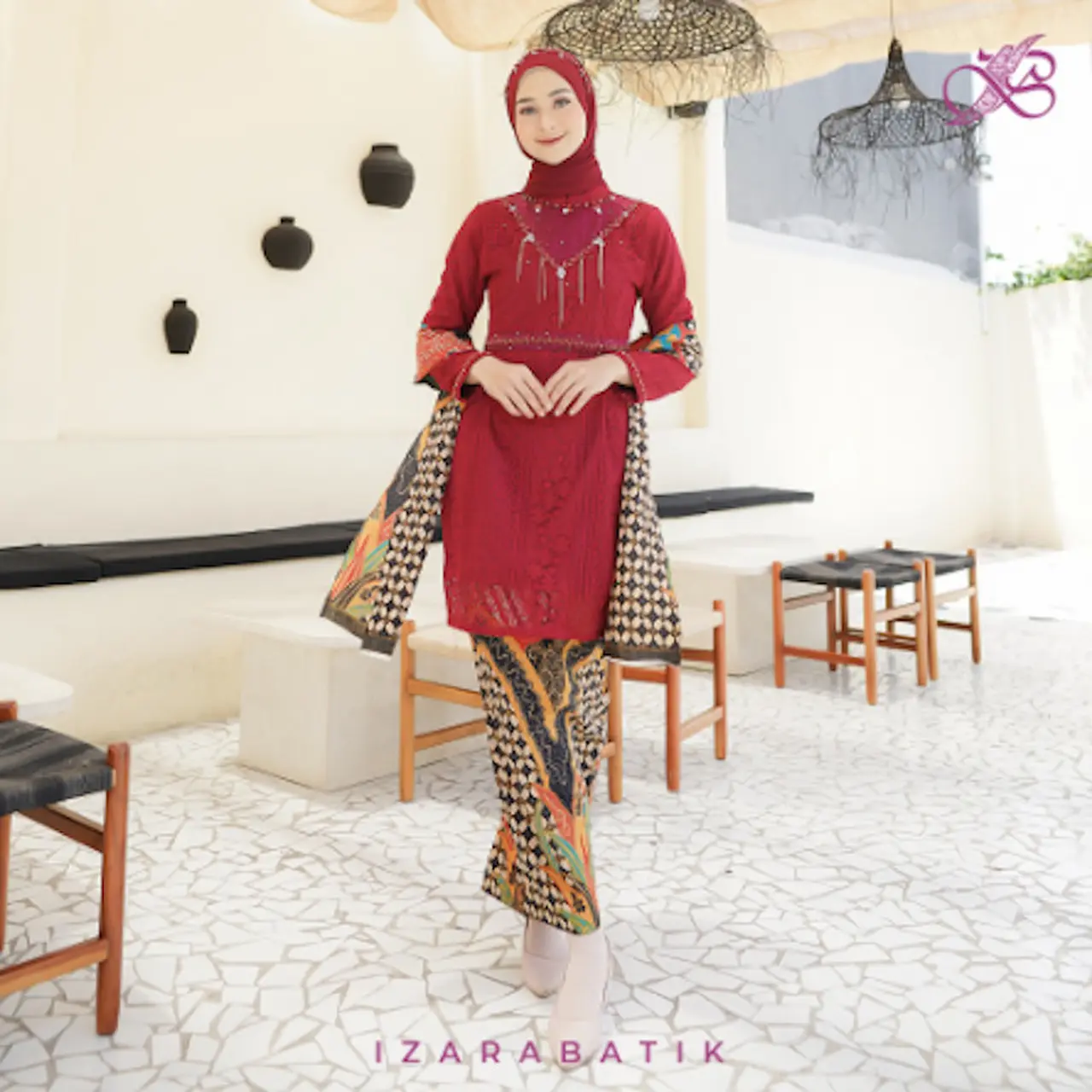 10 Inspirasi Kebaya Brokat 2025, Elegan dan Anggun untuk Setiap Momen ...