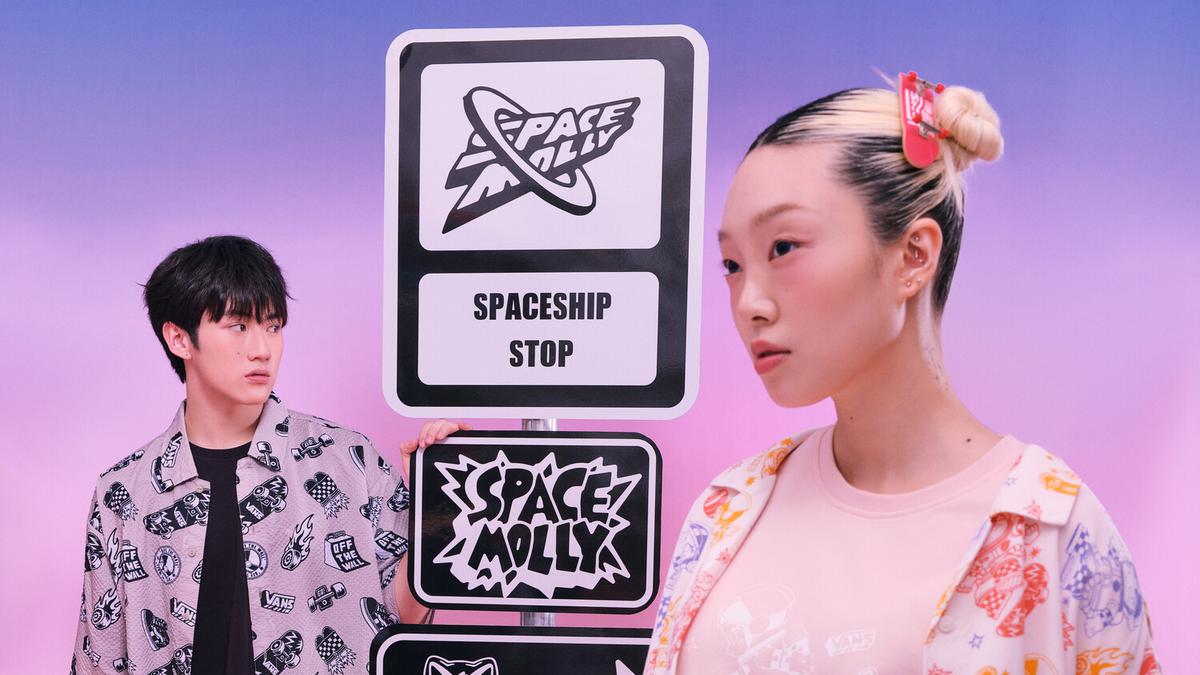 Vans Hadirkan Kolaborasi dengan Kenny Wong, Tampilkan Koleksi Molly ...