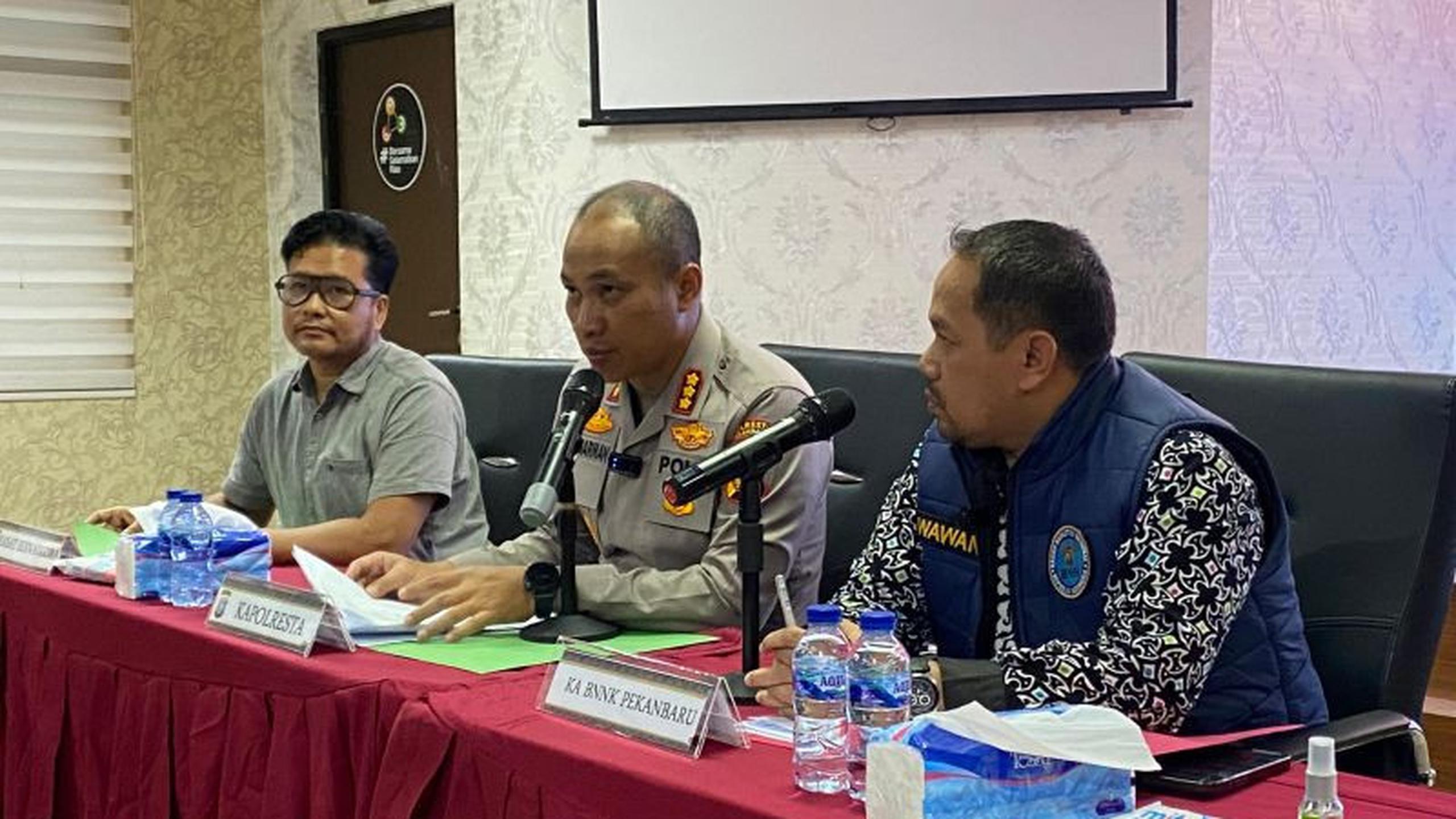 Selebgram dan Anak Bupati di Riau Positif Narkoba Usai Penggerebekan ...