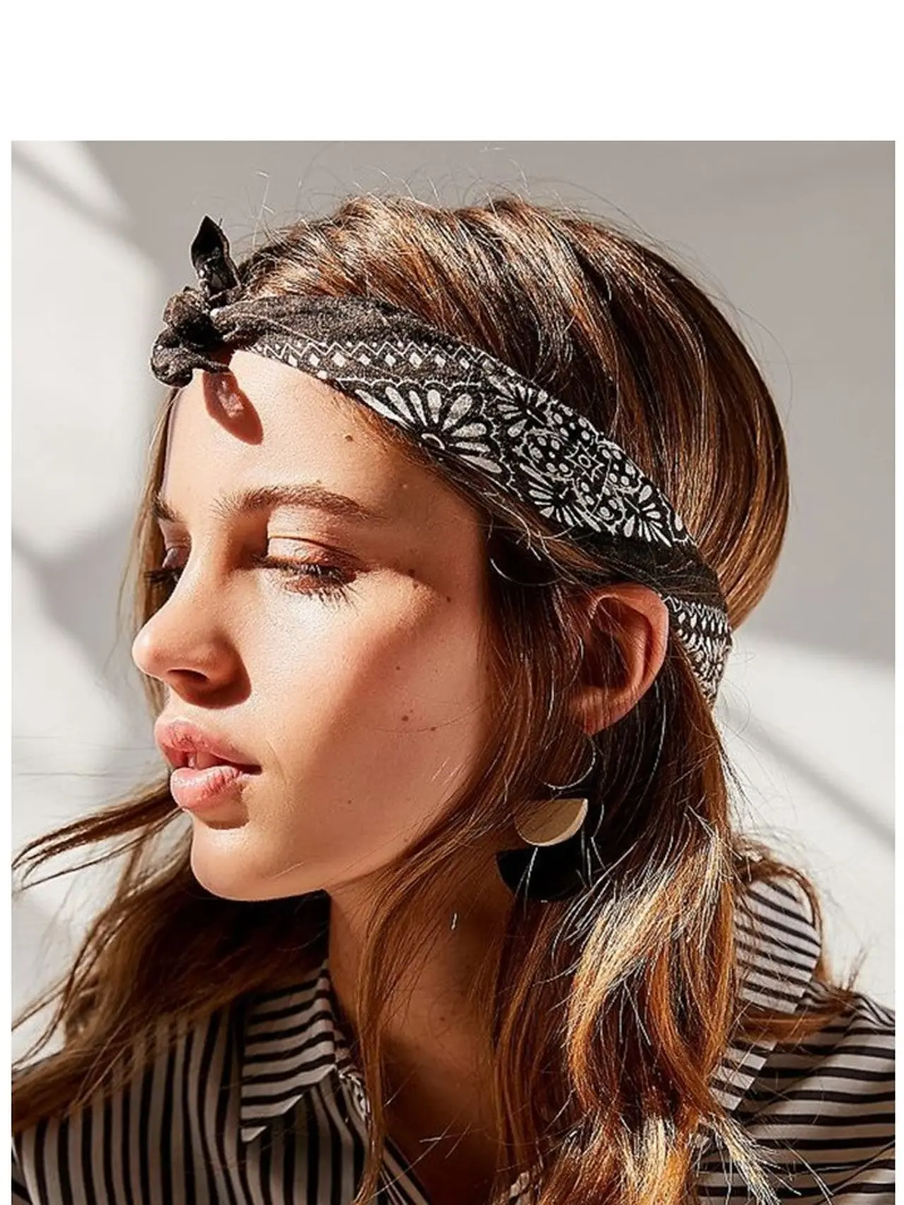 8 Gaya Fashion Era 90-an Ini Masih Cocok Dipakai Sekarang - Citizen6 ...