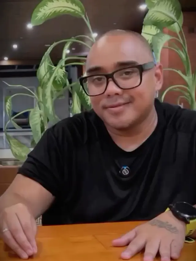 Kisah Igor Saykoji dan Istri Naik Gunung Rinjani, Sorot Pentingnya Persiapan Matang Jelang ...