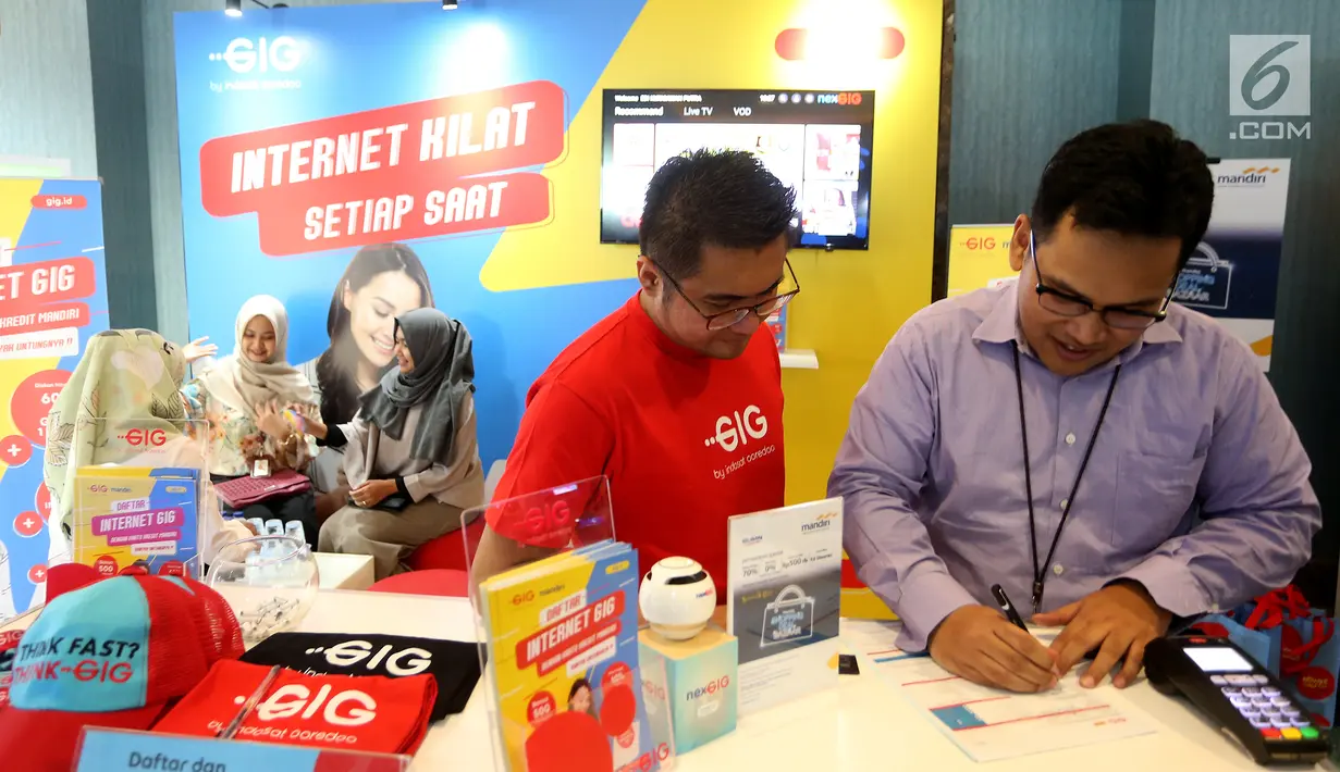 FOTO: Inovasi Kolaborasi Indosat Ooredoo dan Bank Mandiri - Foto ...