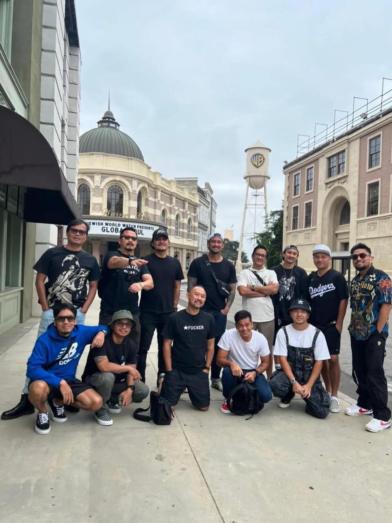 5 Potret Tora Sudiro, Gading Marten dkk Liburan Bareng Klub Motor The ...