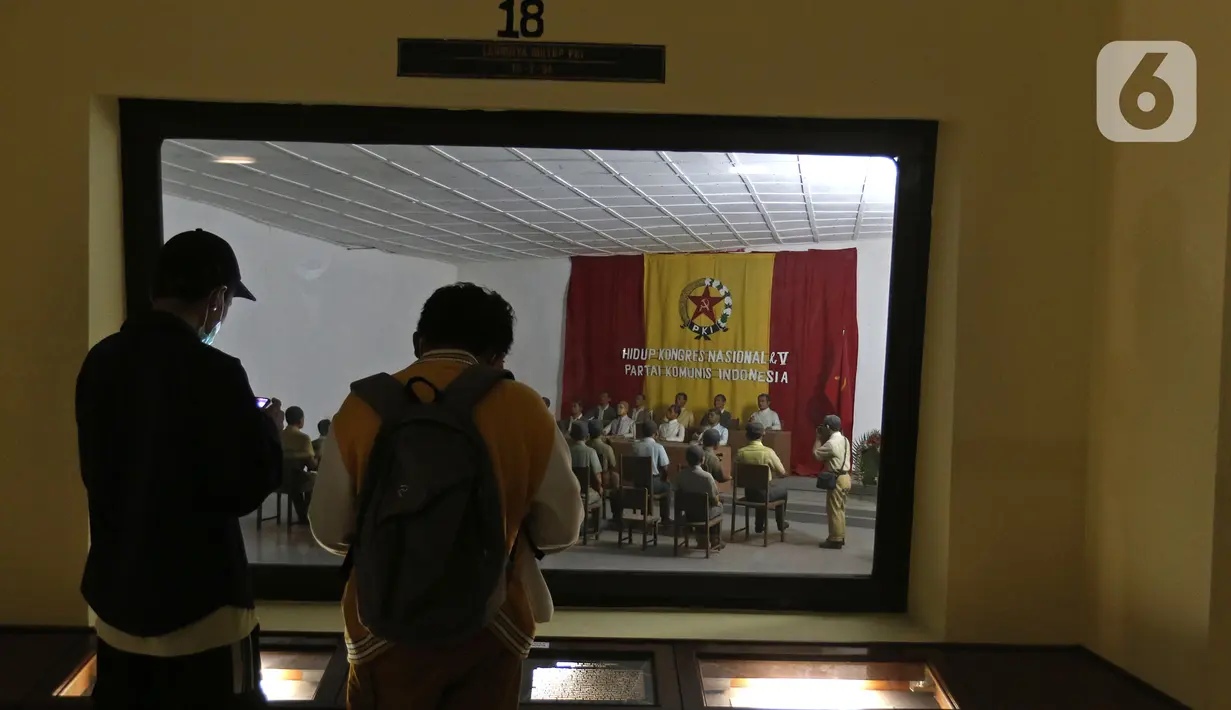 FOTO: Mengenang Jasa Pahlawan Revolusi di Monumen Pancasila Sakti ...