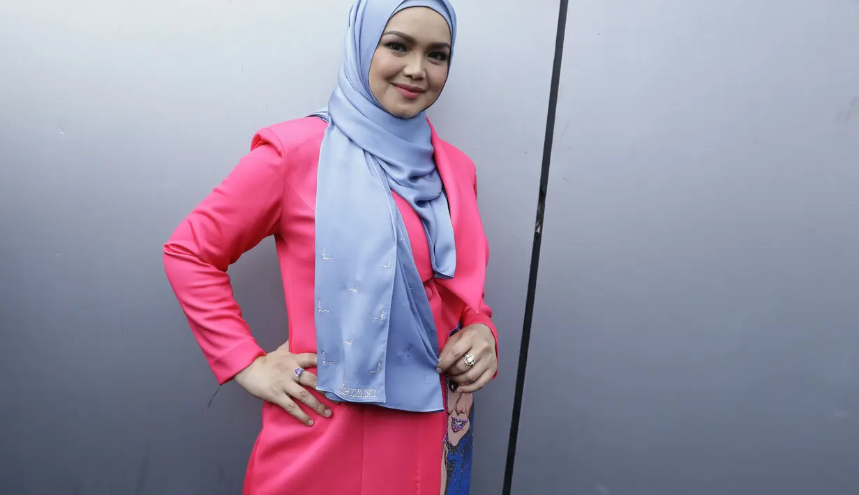 Siti Nurhaliza Gelar Konser di Jakarta Gandeng Tulus - Photo Fimela.com